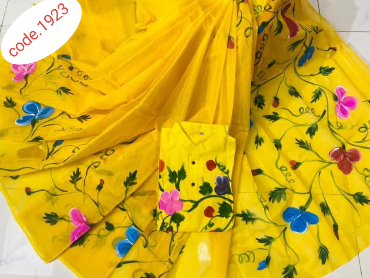 Hand Print saree with Punjabi couple set code 1923 - Ayanshop